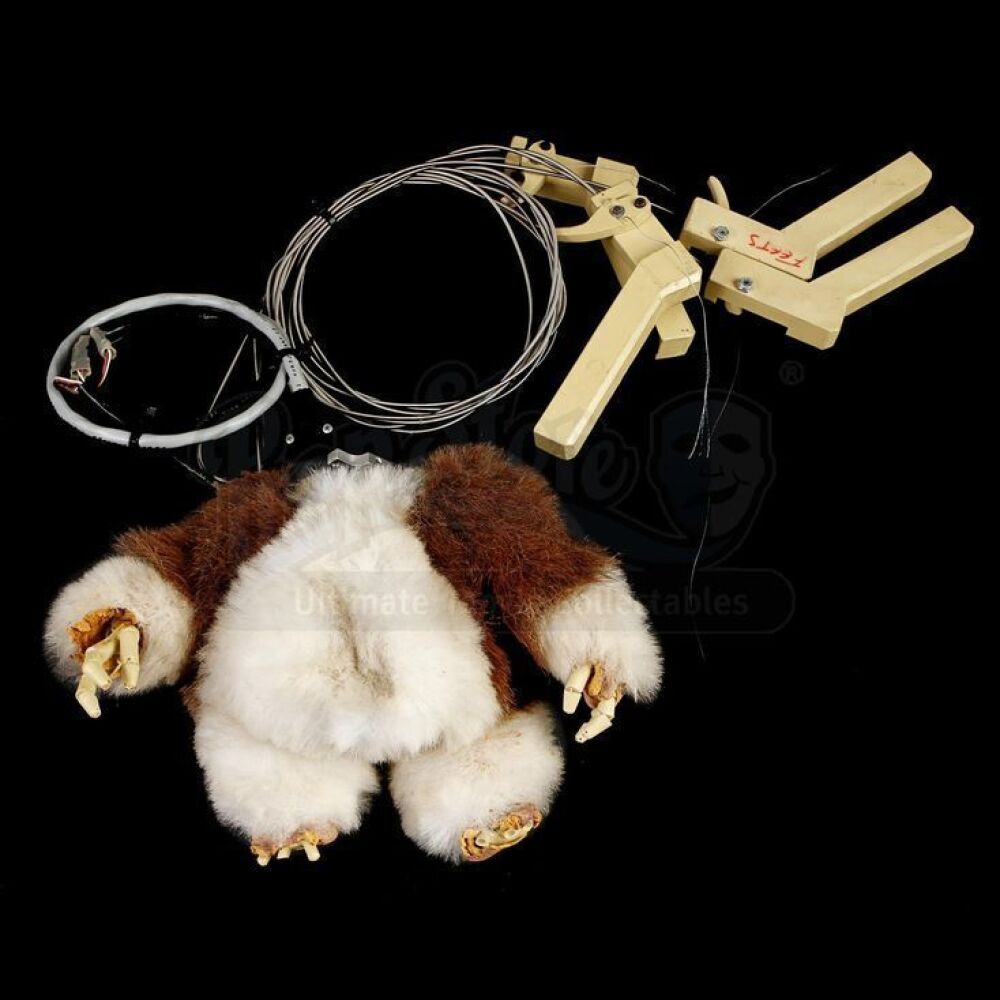 GREMLINS 2: THE NEW BATCH (1990) - Gizmo Puppet Body