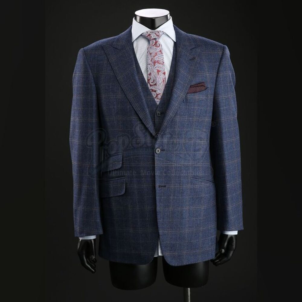 SEASON 2 EPISODE 1: KAISEKI Hannibal Lecter's (Mads Mikkelsen) Suit ...