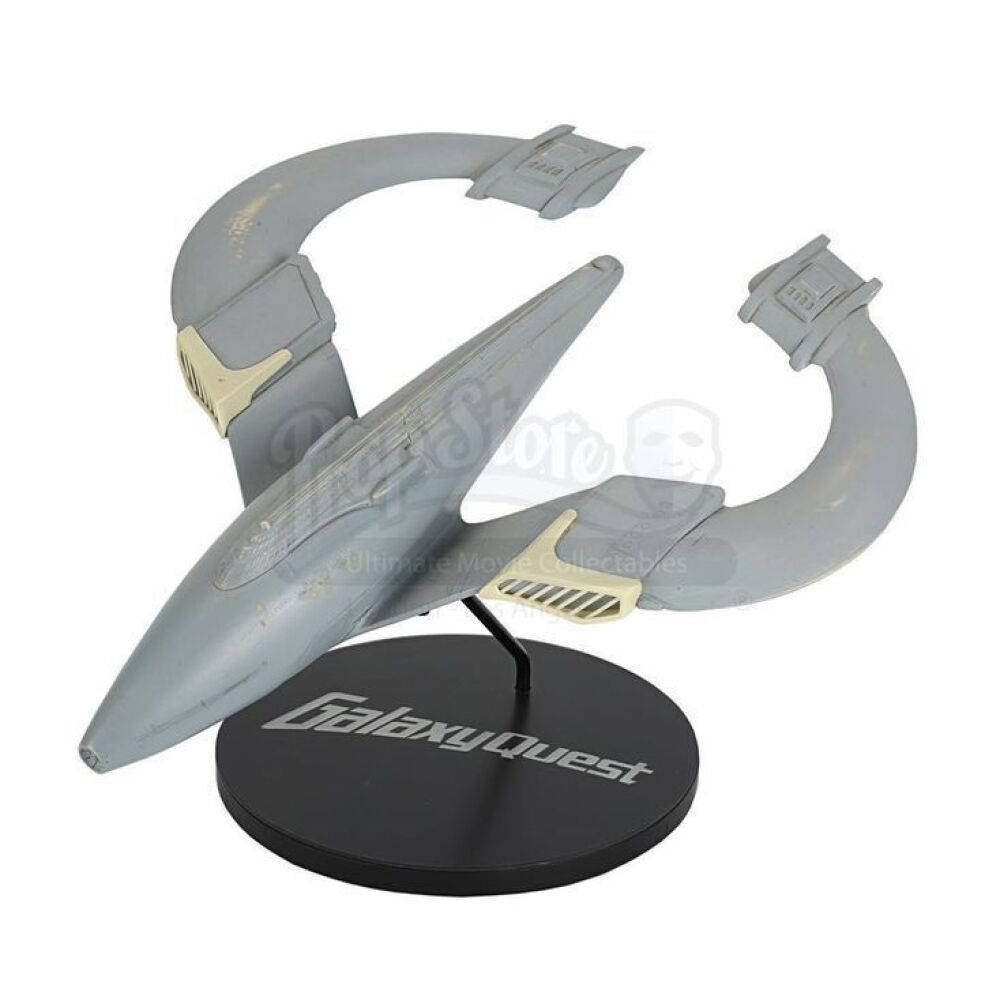 Lot #297 - GALAXY QUEST (1999) - Protector II Ship Maquette
