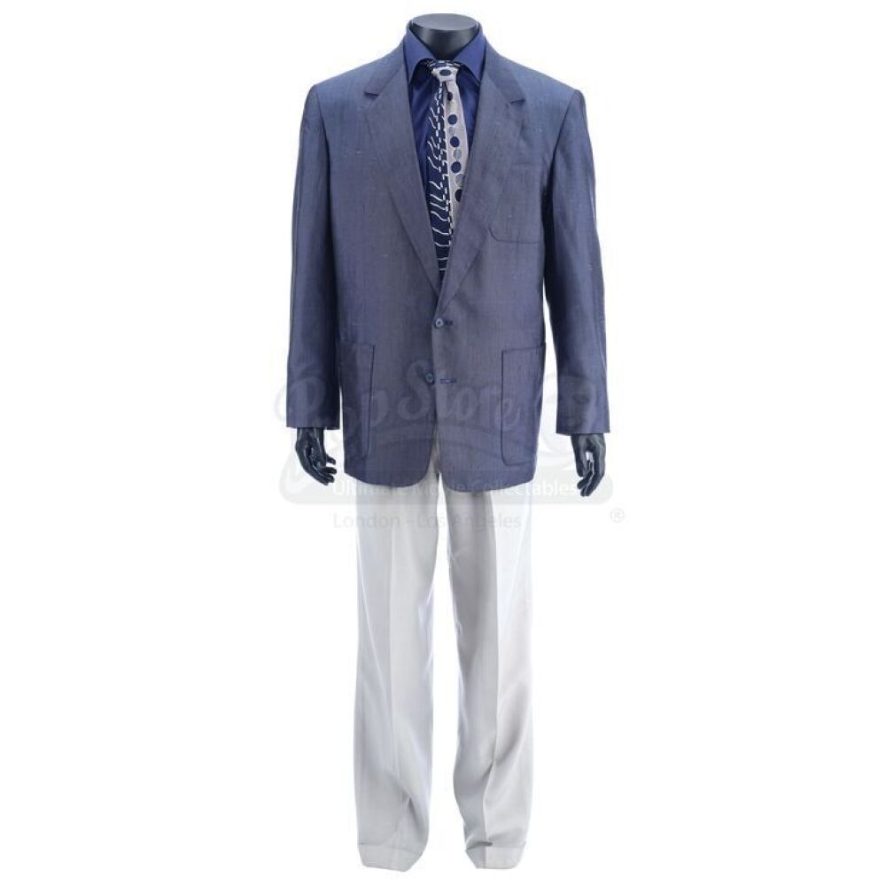 Lot #343 - HAVANA (1990) - Jack Weil's (Robert Redford) Blue Jacket Costume