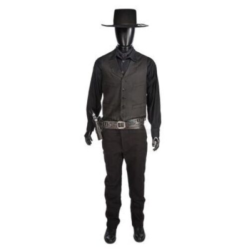 Lot #522 - THE MAGNIFICENT SEVEN (2016) - Chisolm's (Denzel Washington ...