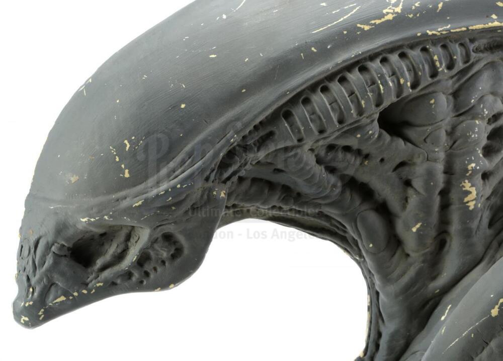 Lot #39 - ALIEN RESURRECTION (1997) - Xenomorph Scanning Maquette