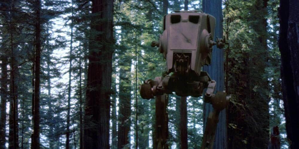 Lot #733 - STAR WARS: RETURN OF THE JEDI (1983) - Model Miniature Endor ...