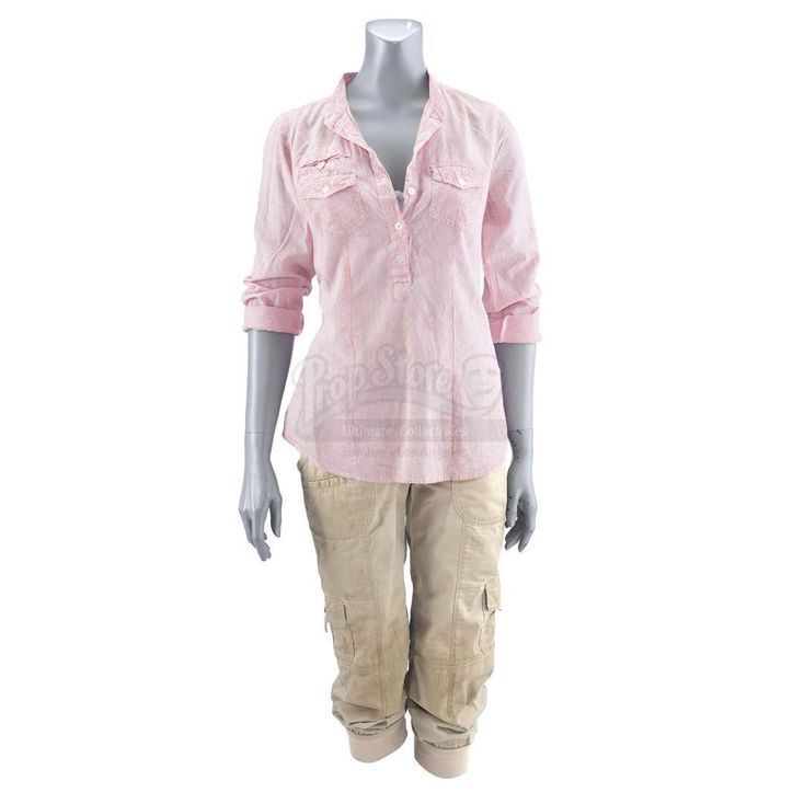 Lot # 834: LOOPER (2012) - Sara's (Emily Blunt) Final Scene Costume