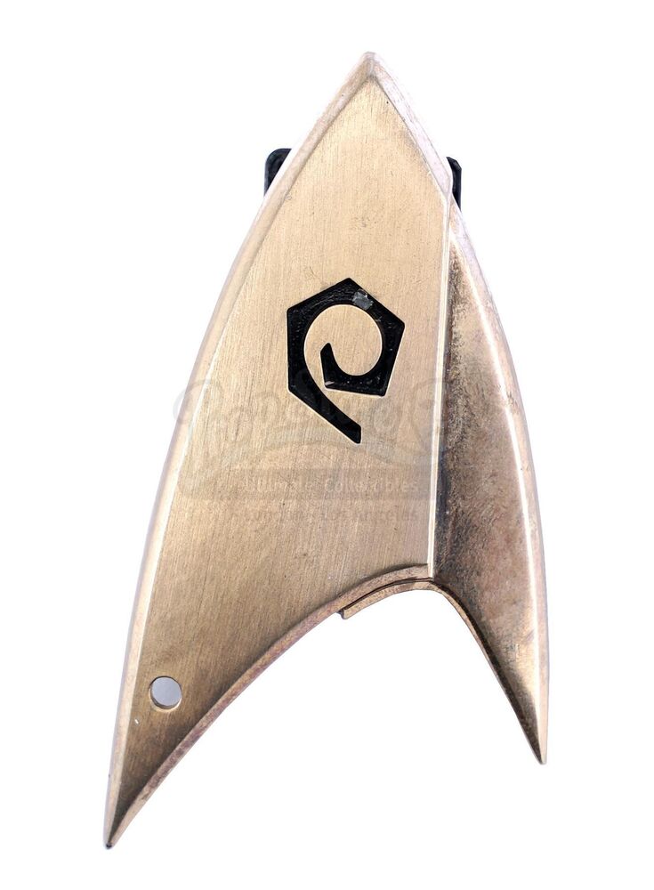 Lot # 70: Star Trek: Discovery/Star Trek: Short Treks - Hero Starfleet ...