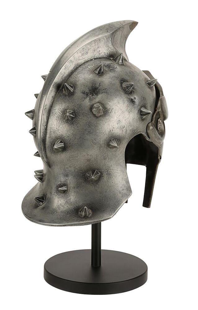 Lot #141 - GLADIATOR (2000) - Maximus' (Russell Crowe) Arena Helmet and ...