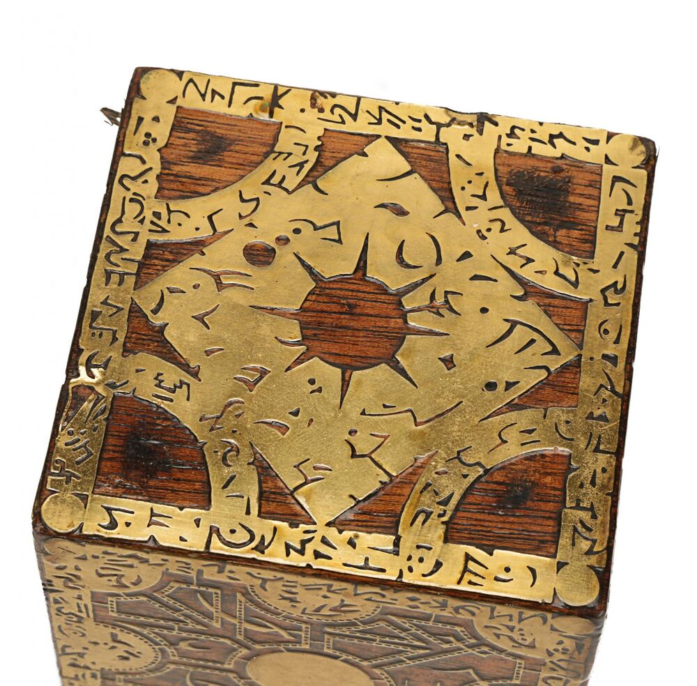 Lot #173 - HELLRAISER (1987) - Lament Configuration Puzzle Box