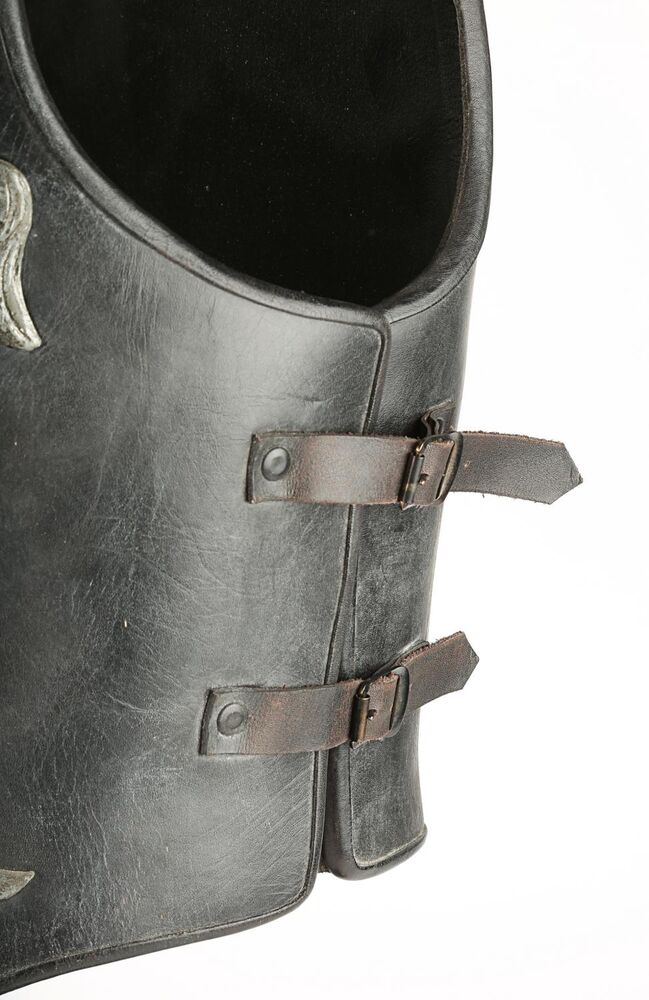 Lot #142 - GLADIATOR (2000) - Maximus' (Russell Crowe) Arena Armour