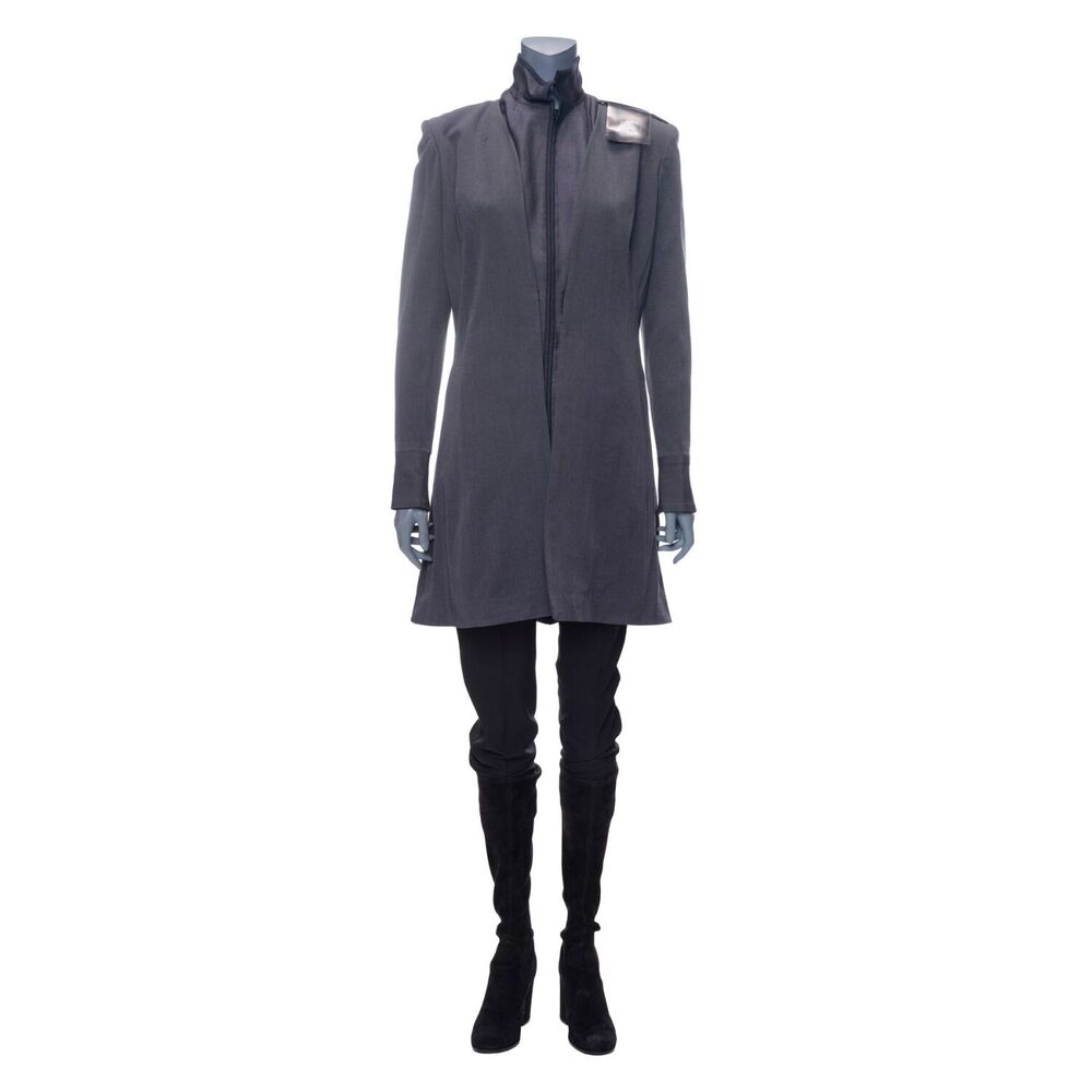 43. Lt. Joshi's (Robin Wright) LAPD Uniform Costume ### BLADE RUNNER ...